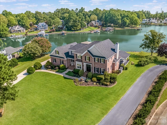 Lake Norman Waterfront Homes For Sale